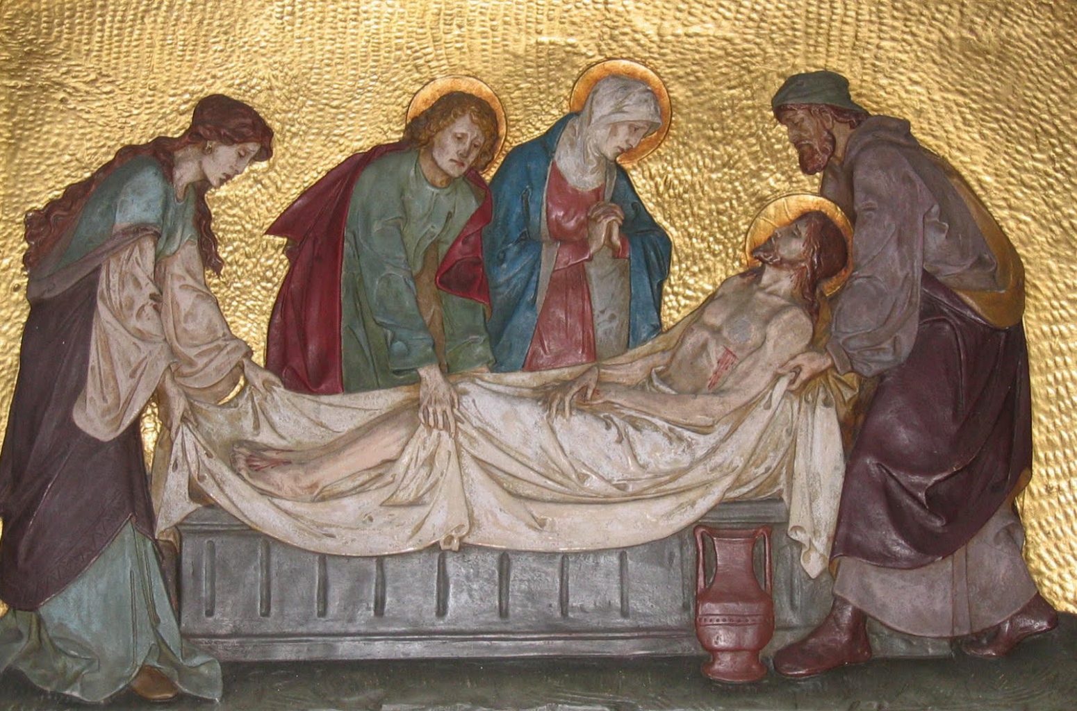 Jesus in the tomb lent 18 - Crossroads Initiative